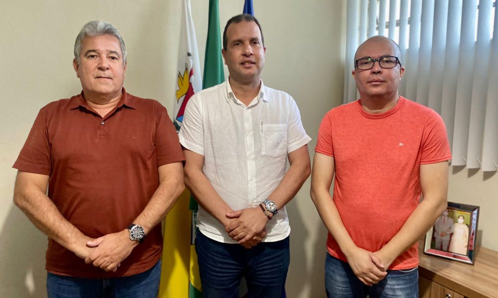 Professor Rodrigo Pereira é o novo Secretário de Educação do município ...